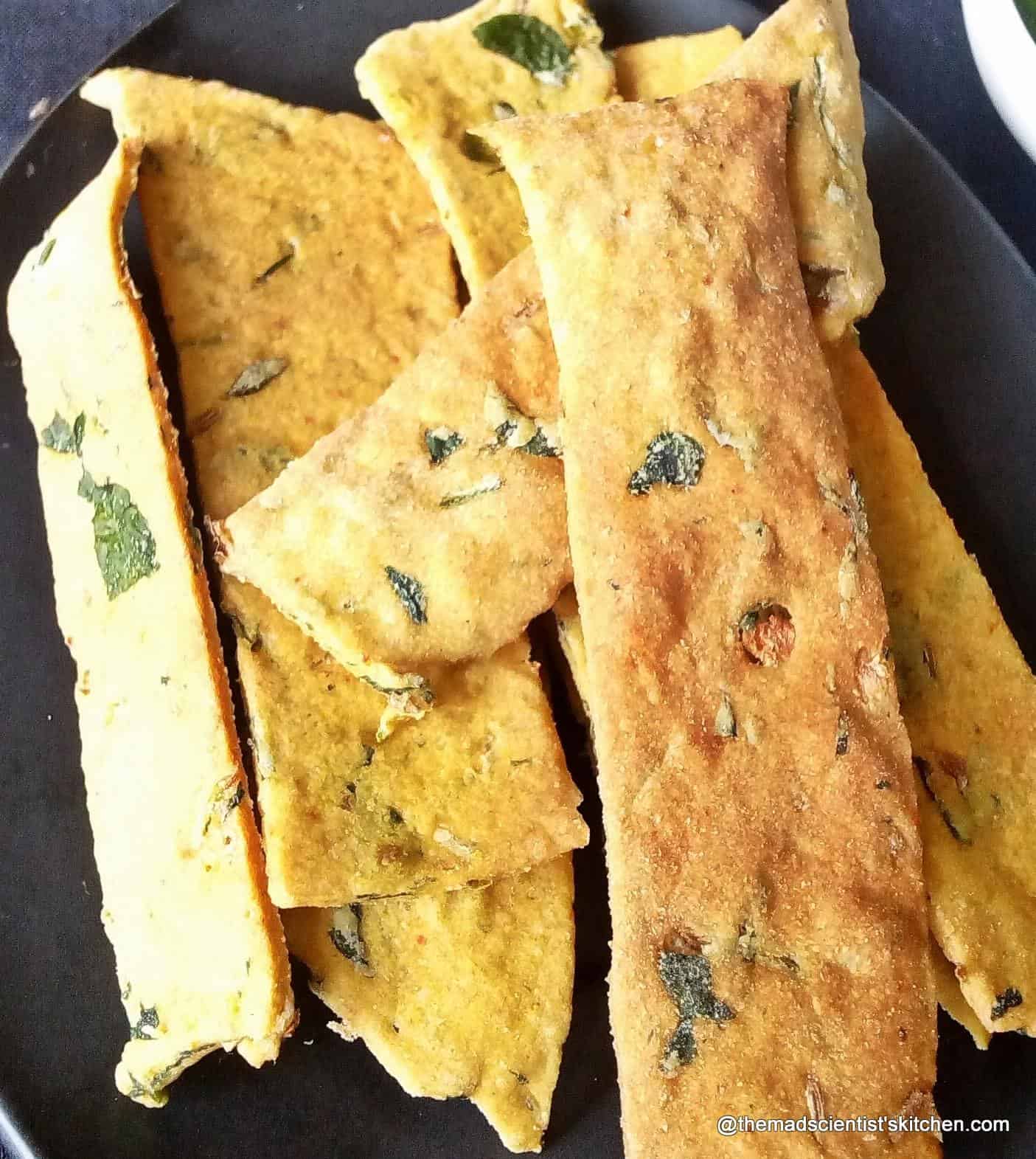Freshly Baked Methi Crackers - The Mad Scientists Kitchen