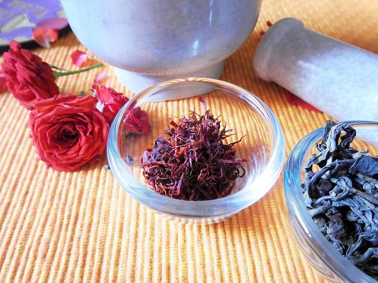 Kashmiri Kahwa, Kashmiri Tea Recipe