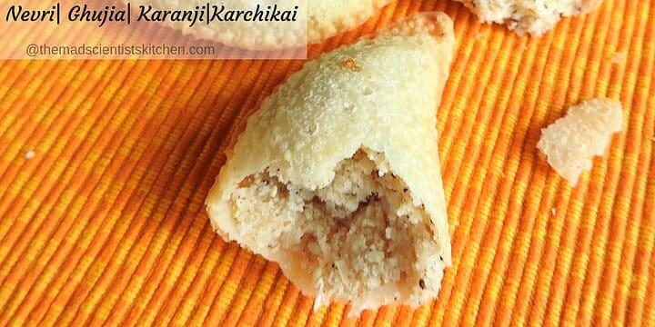 Nevri| Ghujia| Karanji|Karchikai - The Mad Scientists Kitchen
