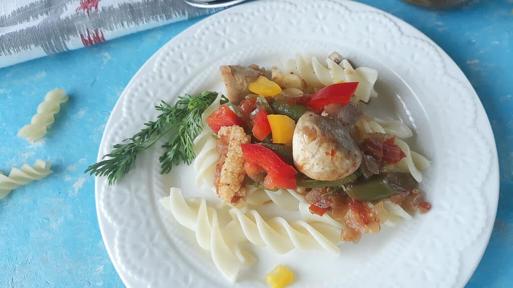 Pav Bhaji flavoured Curried Pasta -msk